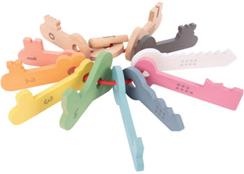 Rainbow Wooden Keys 11pc - MTA Catalogue