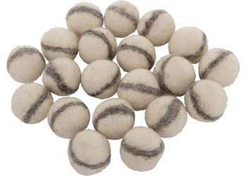 Fair Trade – Loose Parts White Felt Balls – 20 pieces - MTA Catalogue