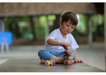 PlanToys – Geo Stacking Blocks – 24 pieces - MTA Catalogue