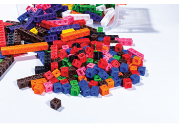 2cm Linking Cubes – Set of 1000 in Container - MTA Catalogue