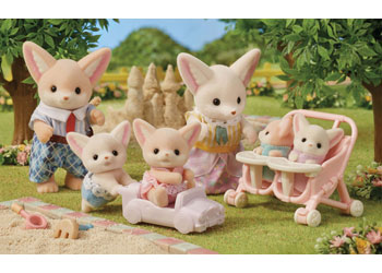MB Catalogue: Sylvanian Families - Fennec Fox Family